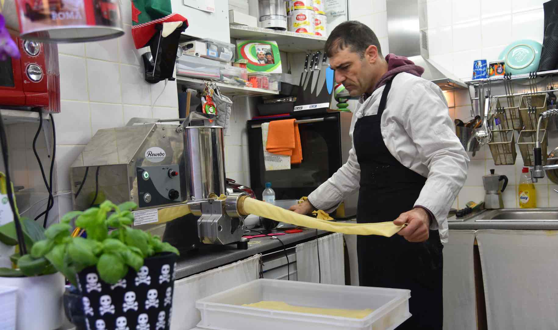 Eating around the world – in North London - King Goya