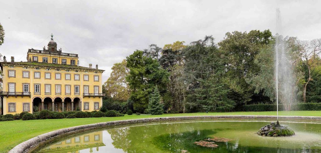 Villa Torrigiani; Vittoria lives in this huge residence