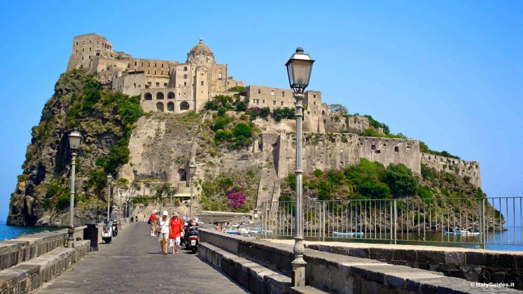 Ischia full of stories - Facts from the Greek time - King Goya