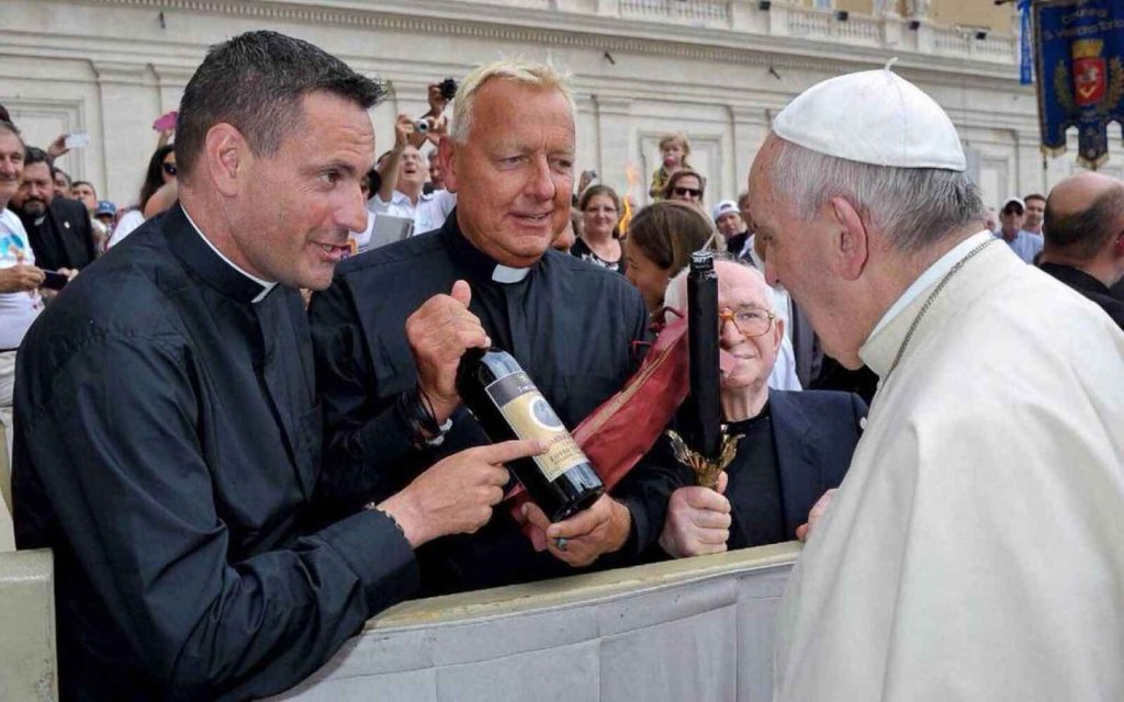Italian white wine: The Pope´s Match in Heaven